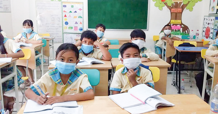 វេសឡាញ ចេញវិធានការទប់ស្កាត់ជំងឺរលាកសួតថ្មីក្នុងបណ្តាញសាលារៀនរបស់ខ្លួន - La Reine Media